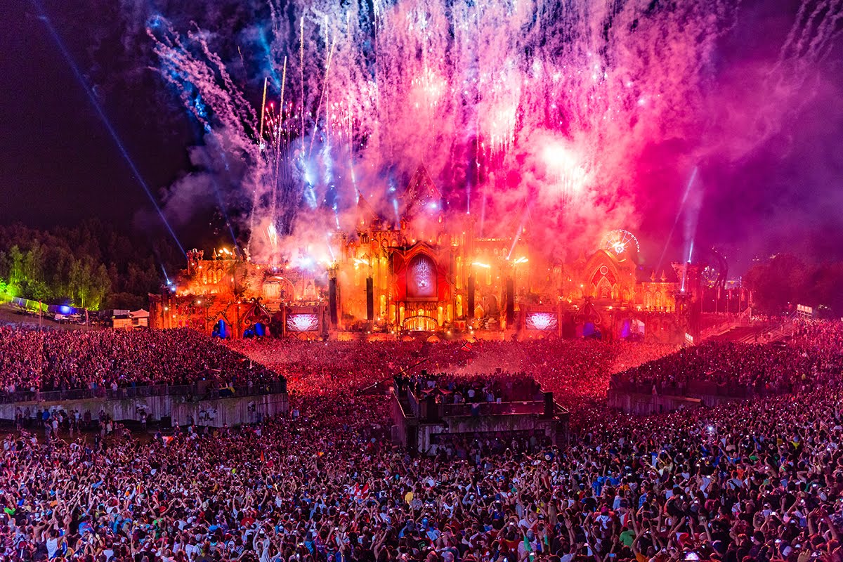 *Major* Name-Dropping In The Tomorrowland 2016 Lineup! - Sherpa Land