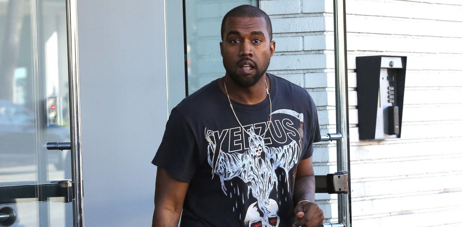 Kanye West Is Spotted In Public For the First Time After ...