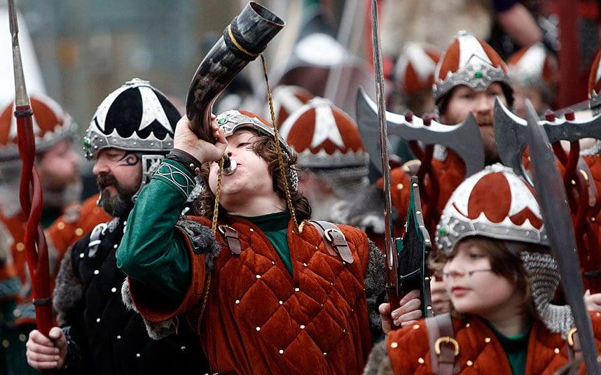 PHOTO DIARY: Up Helly Aa Is Viking Awesomeness Held In The Scottish ...