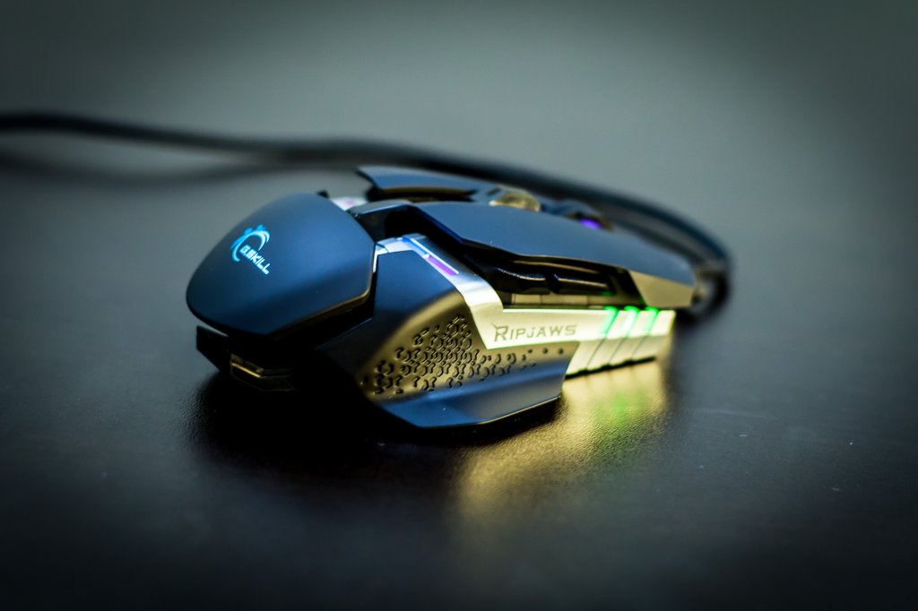 Top 3 Gaming Mouse You Can Buy IN 2021 (Detailed Review)