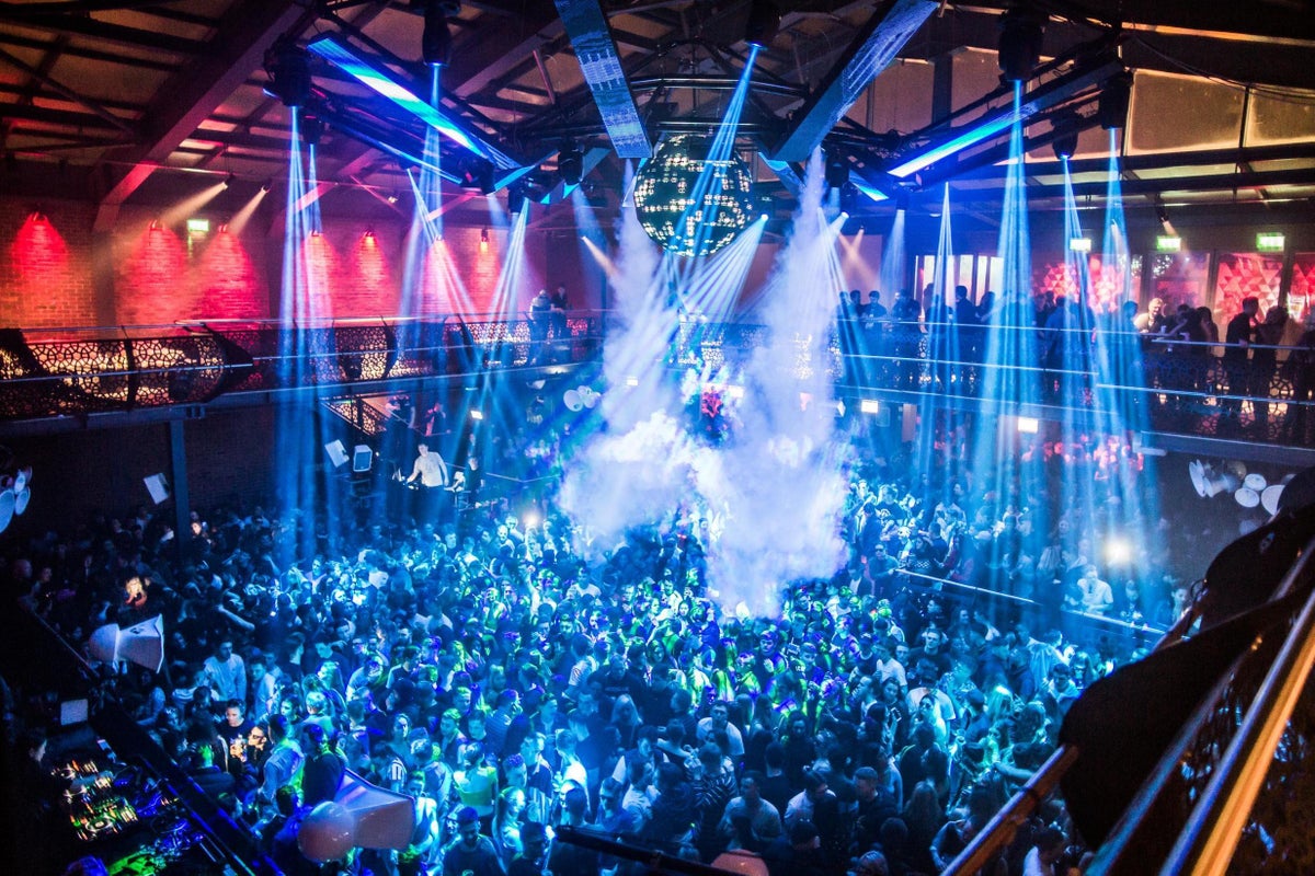 Studio 338 Unveils Famous Winter Terrace Series - Sherpa Land
